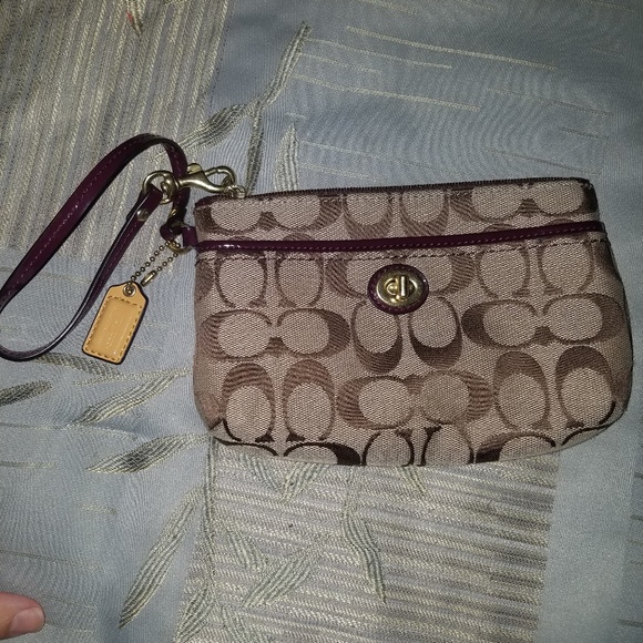 Bags | Authentic Coach Wrislet | Poshmark